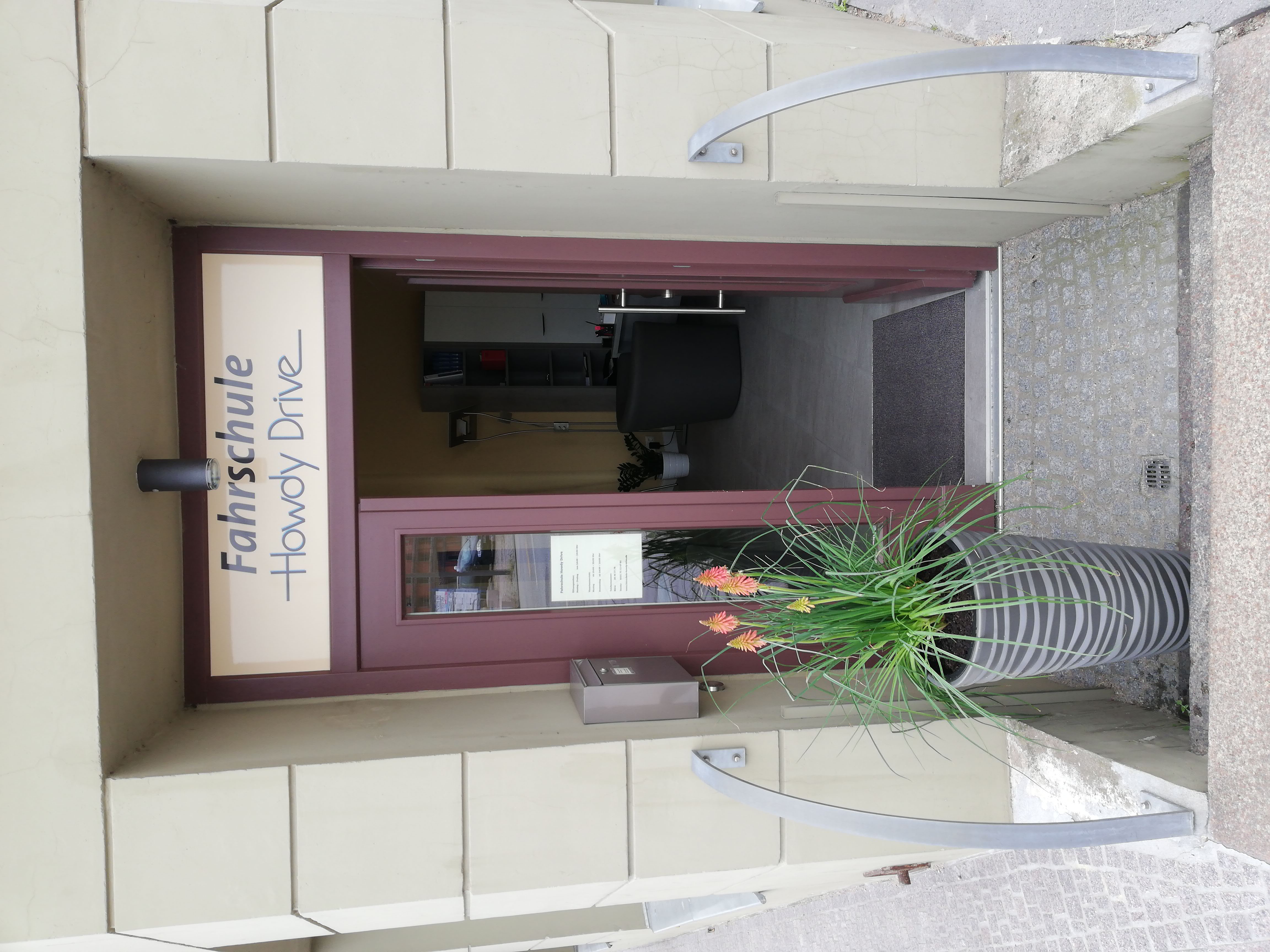 Fahrschule Howdy Drive